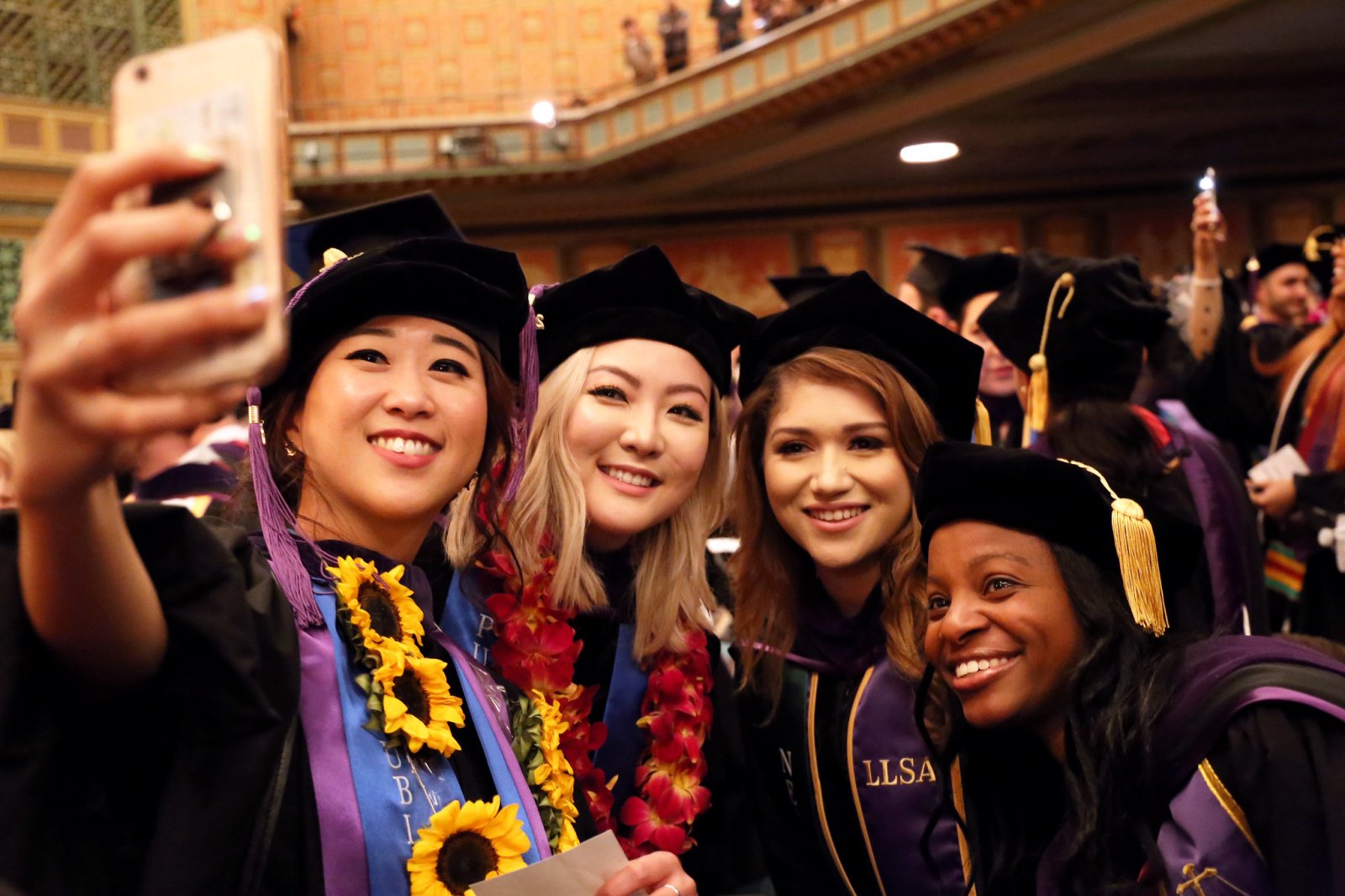 Watch Southwestern's 2019 Commencement Livestream! | Southwestern Law School